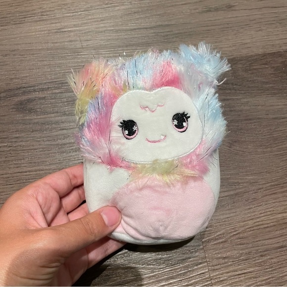 Squishmallows | Toys | Squishmallow Nwt Scented Yeti Mint Small Squish ...